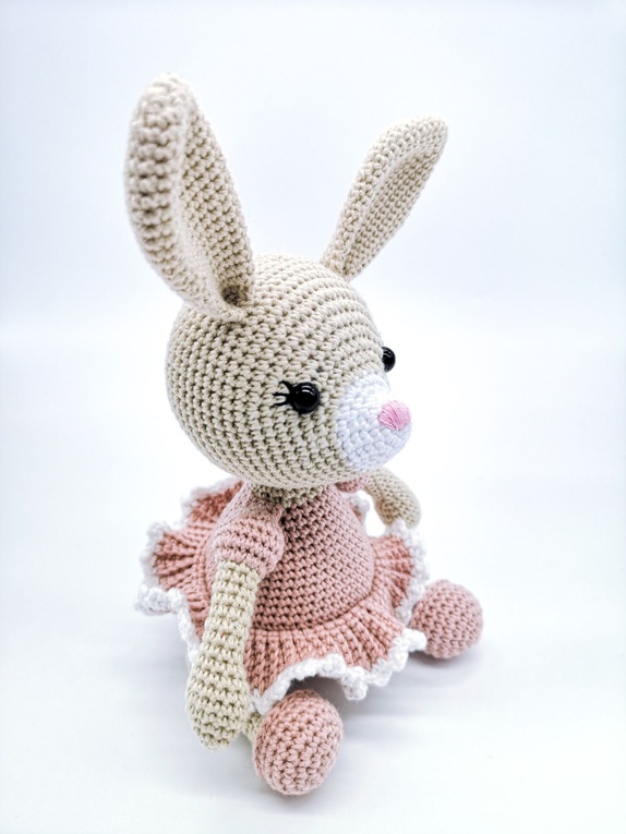 Heklet amigurumi kanin kosedyr - Epla