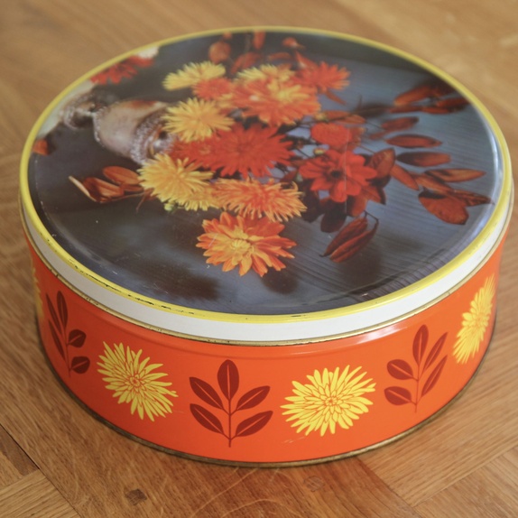 Retro kakeboks til julekaker - Epla