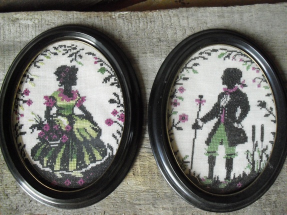 Vintage - broderte bilder. - Epla