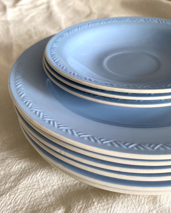 Blå Grete fra Figgjo Flint. - Epla