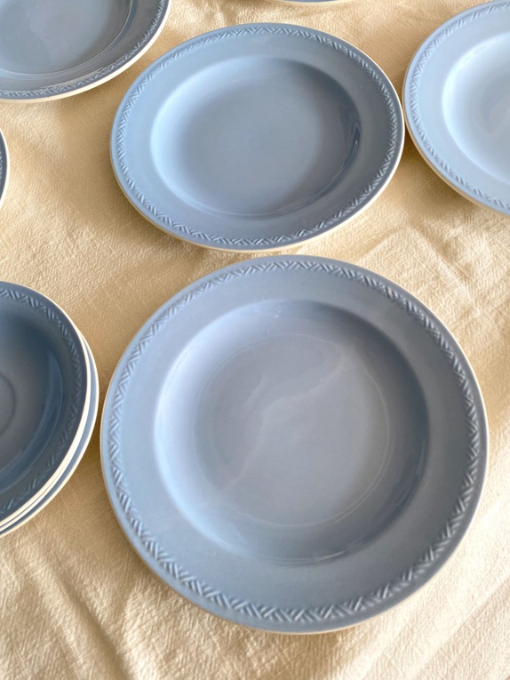 Blå Grete fra Figgjo Flint. - Epla