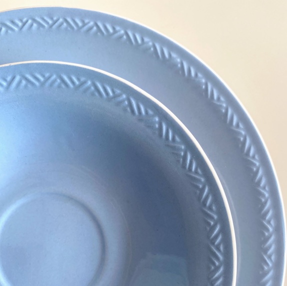 Blå Grete fra Figgjo Flint. - Epla