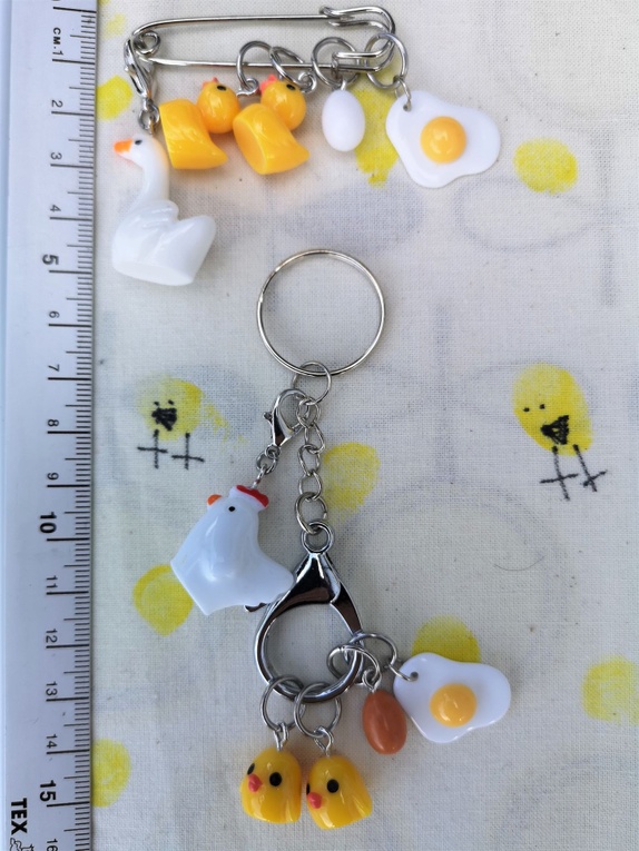 Høner og svaner med unger og egg - Epla