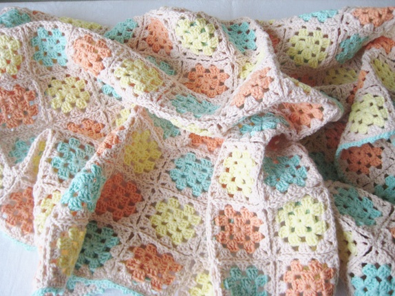 Babyteppe i bomull - Epla