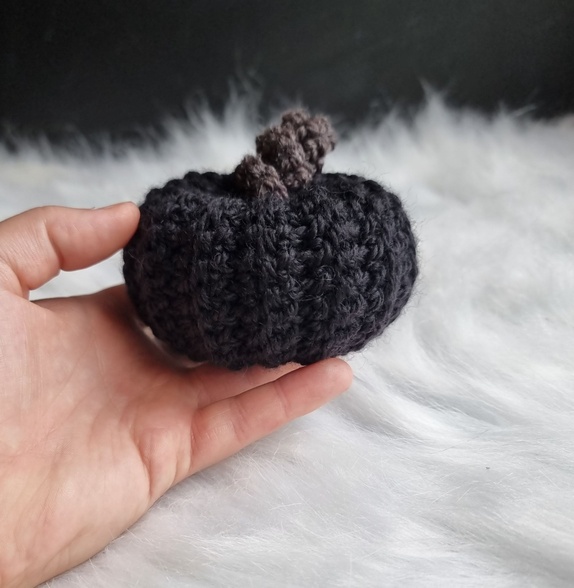 Hekla gresskar - Svart - Epla