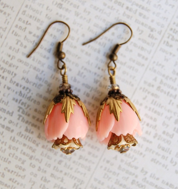 SALG 50% Vintage pink tulip øredobber - Epla