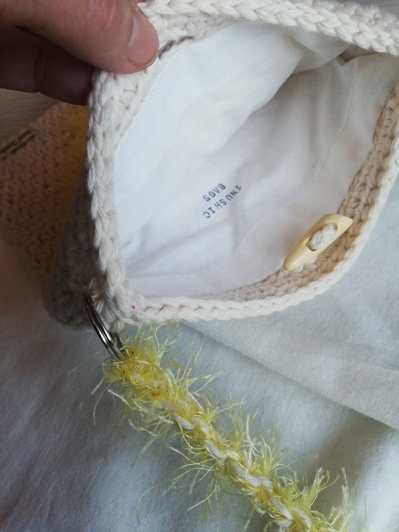 Mini-veske med pelshjerte - Gul - Epla