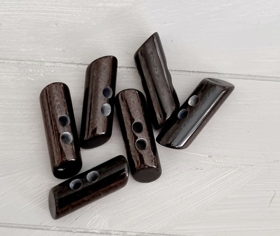 Knapper med 2hull i diverse farver - Epla