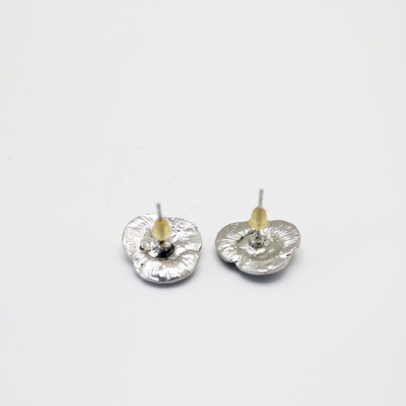 Fine øredobber - sort blomst - Epla