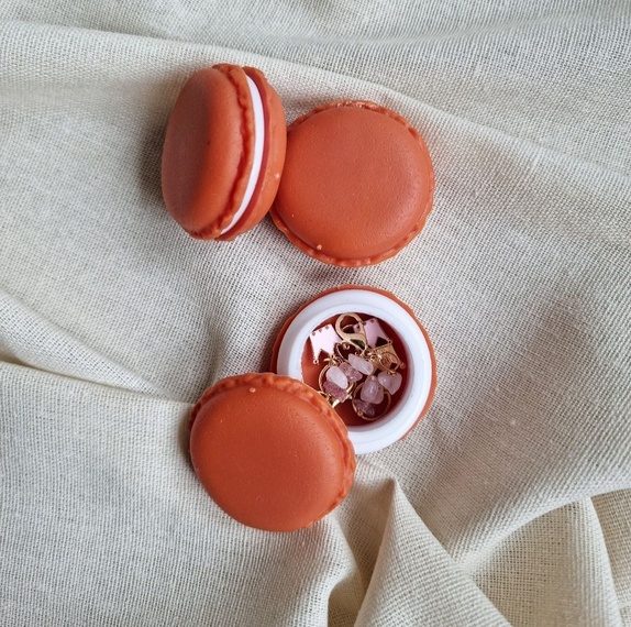 Makroner mørk oransje - oppbevaring - Epla