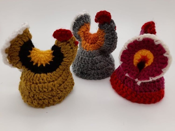 3 Påskekyllinger - eggvarmere - Epla