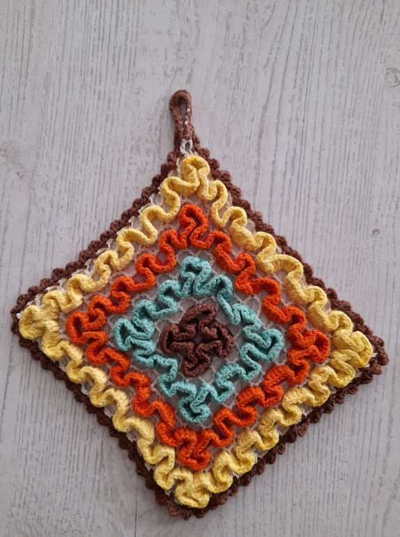 Heklede gryteunderlag - Epla