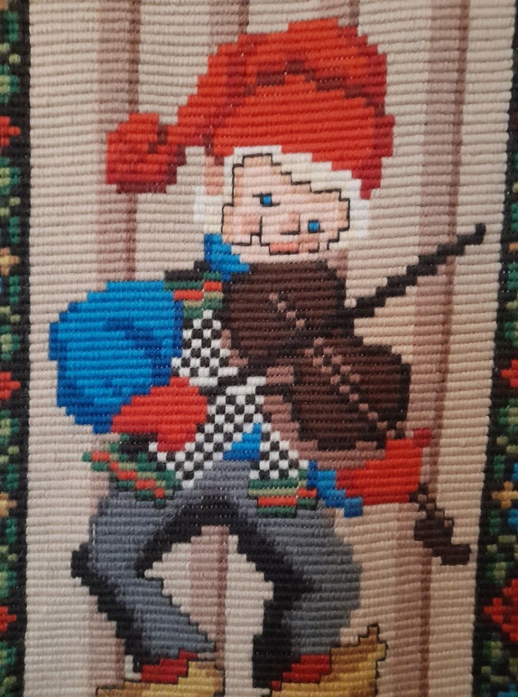 Brodert bilde med julenisse - Epla