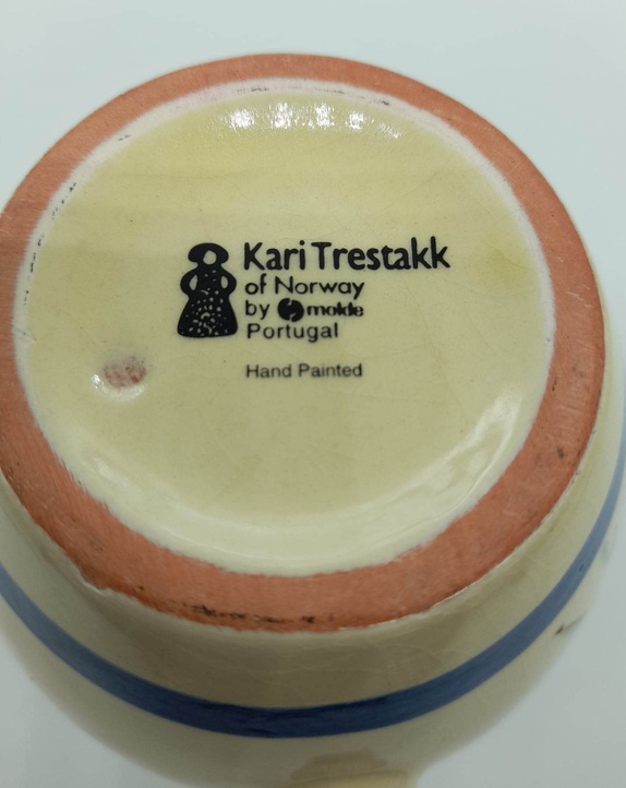 Mugge fra Kari Trestakk - Epla