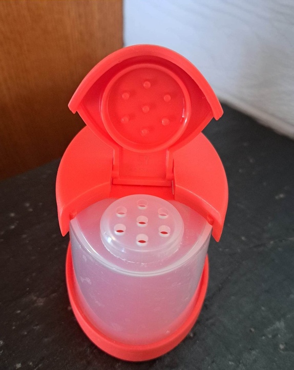 Saltbøsse fra Tupperware - Epla