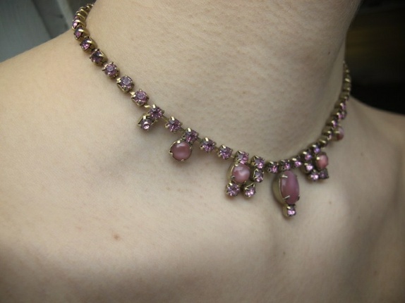 "Min Rosa Favoritt" - Vintage smykke fra 60-tallet - Epla