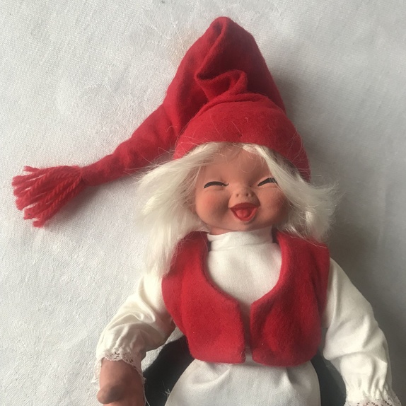 Haslenisse-jente - Epla