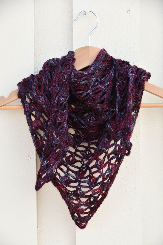 Hjemme heklet sjal, skjerf - Epla