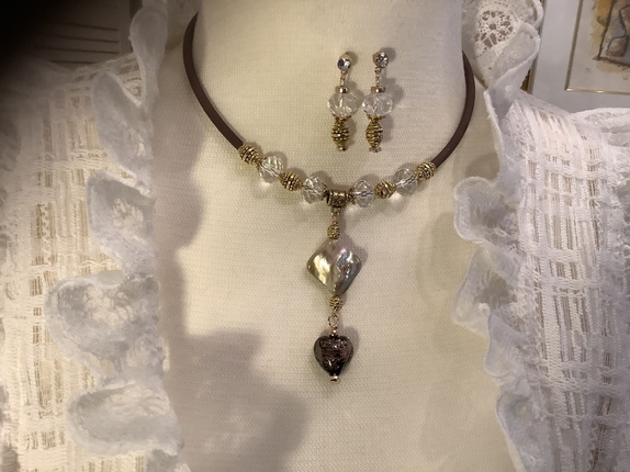 Håndlaget smykkesett - Epla