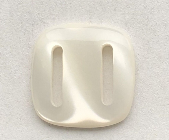 Spenne "perlemor" hvit liten - Epla