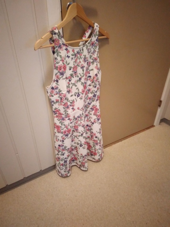 Pen blomstrete kjole - Epla