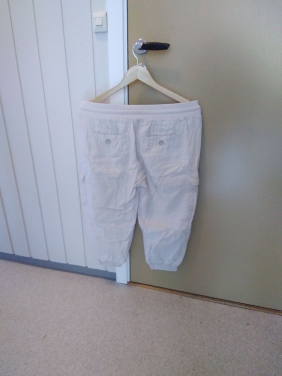 Lys sommerbukse - Epla