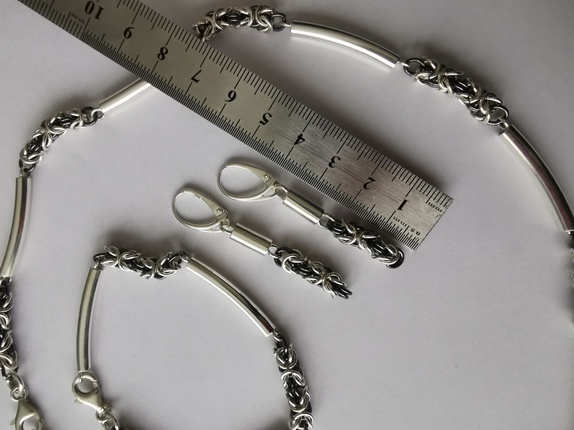 Sett Kongelenke halskjede med armbånd og ørepynt - Epla