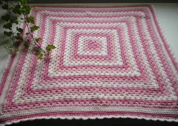 Heklet teppe baby/barn - Epla