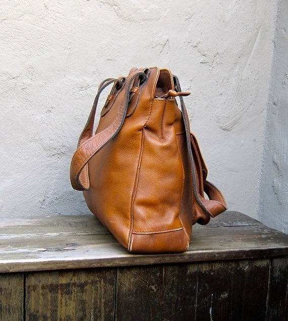 Vintage brun skulderveske i skinn - Epla