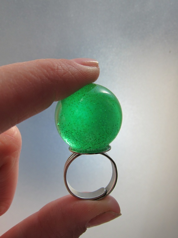 Grønn kule-ring - Epla