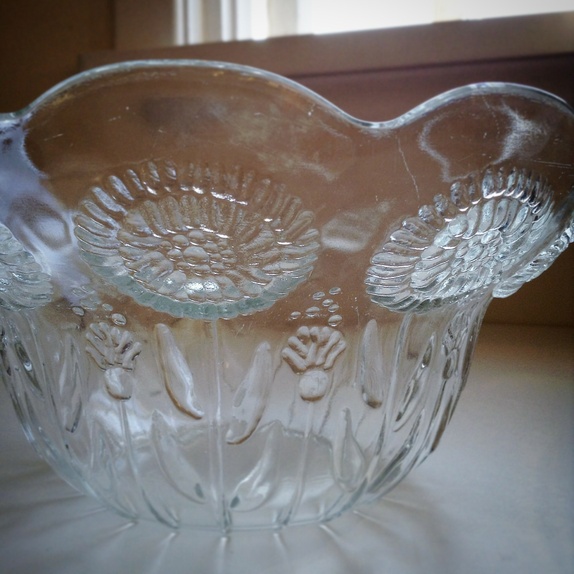 Glass bolle med krysant. (solgt) - Epla