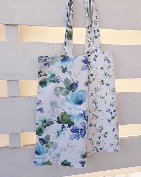 Handlenett, store roser i blått, grønt og turkis - Epla