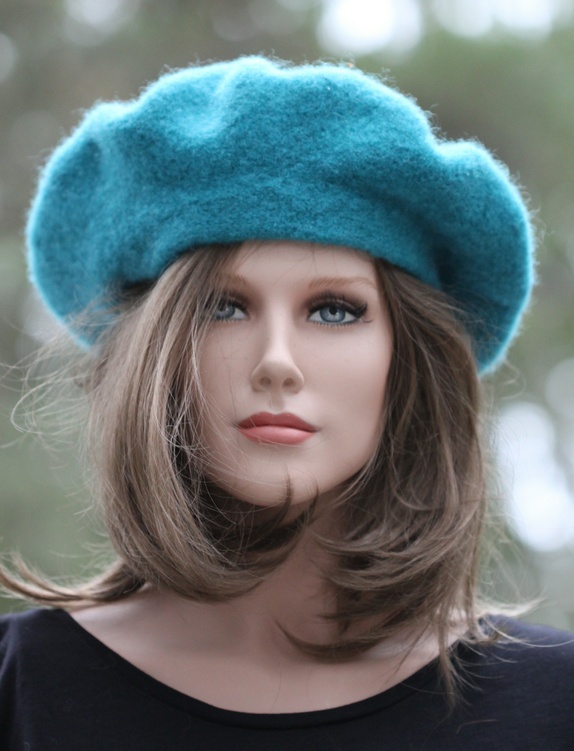 Alpelue i tovet ull - Epla