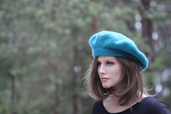 Alpelue i tovet ull - Epla