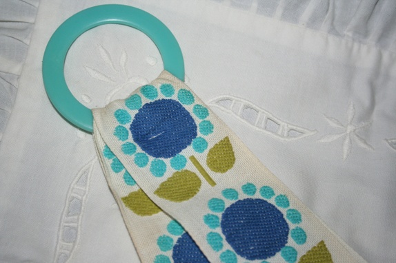 kjempefin brettholder i fine farger - Epla