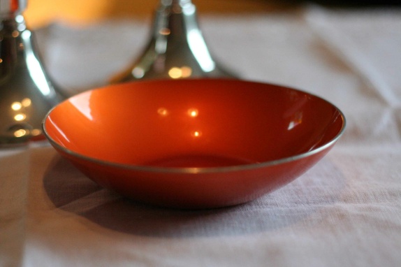 Fin emaljert bolle - Epla