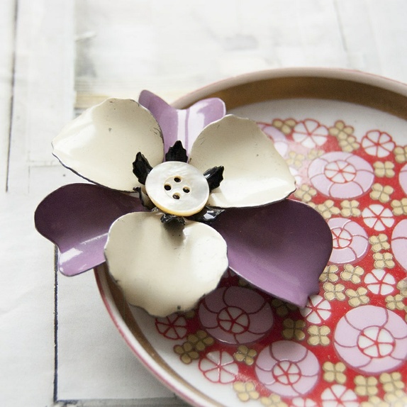 Stemorsblomst - emaljert brosje - Epla