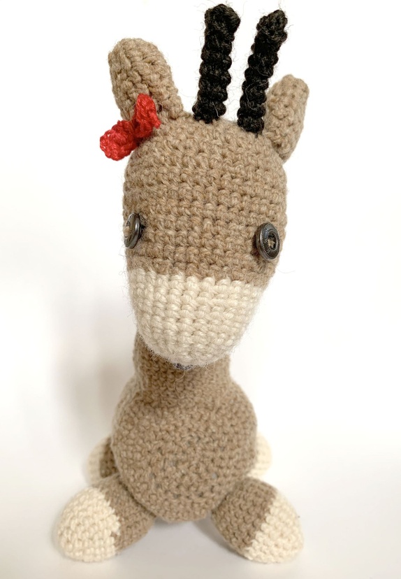 Heklet sjiraff jente leketøy søt håndlaget dukke kosedyr fylt dyr leketøy i ull - Epla