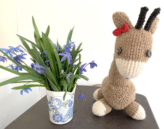 Heklet sjiraff jente leketøy søt håndlaget dukke kosedyr fylt dyr leketøy i ull - Epla