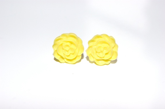 Ear Me Out - "Gule Roser" - Epla