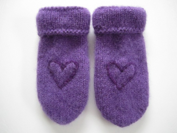 Tovede votter - lilla med hjerte - str. M - Epla