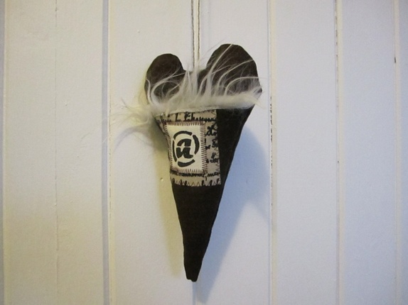 Hjerte "@" brun - Epla