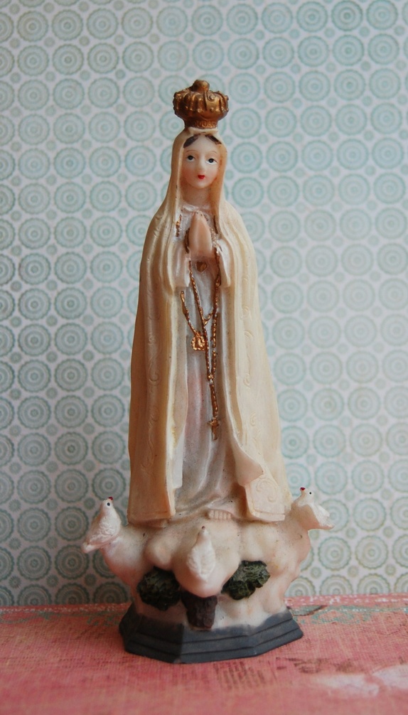 Madonnafigur. - Epla