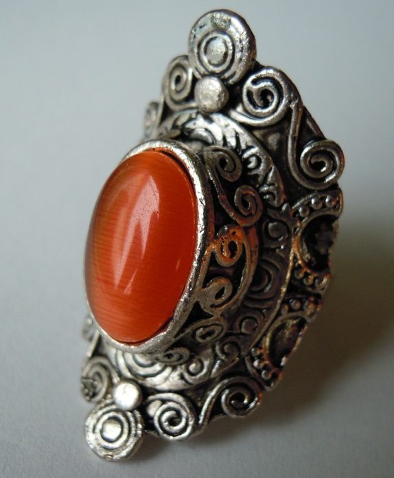 Stor ring i tibetansk sølv ORANGE - Epla
