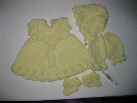 STRIKKET SETT TIL DUKKE - Epla