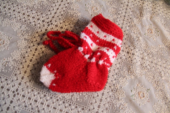 Barnesokker, rød med hvit kant - Epla