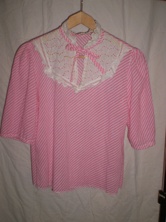 blondekragebluse - Epla