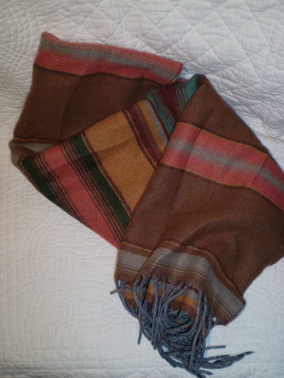 SALG Fargerikt skjerf! - Epla