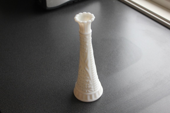 Nydelig vase i opalinglass - Epla