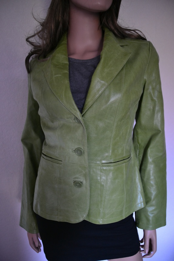 SALG! Skinnjakke i str S - Epla